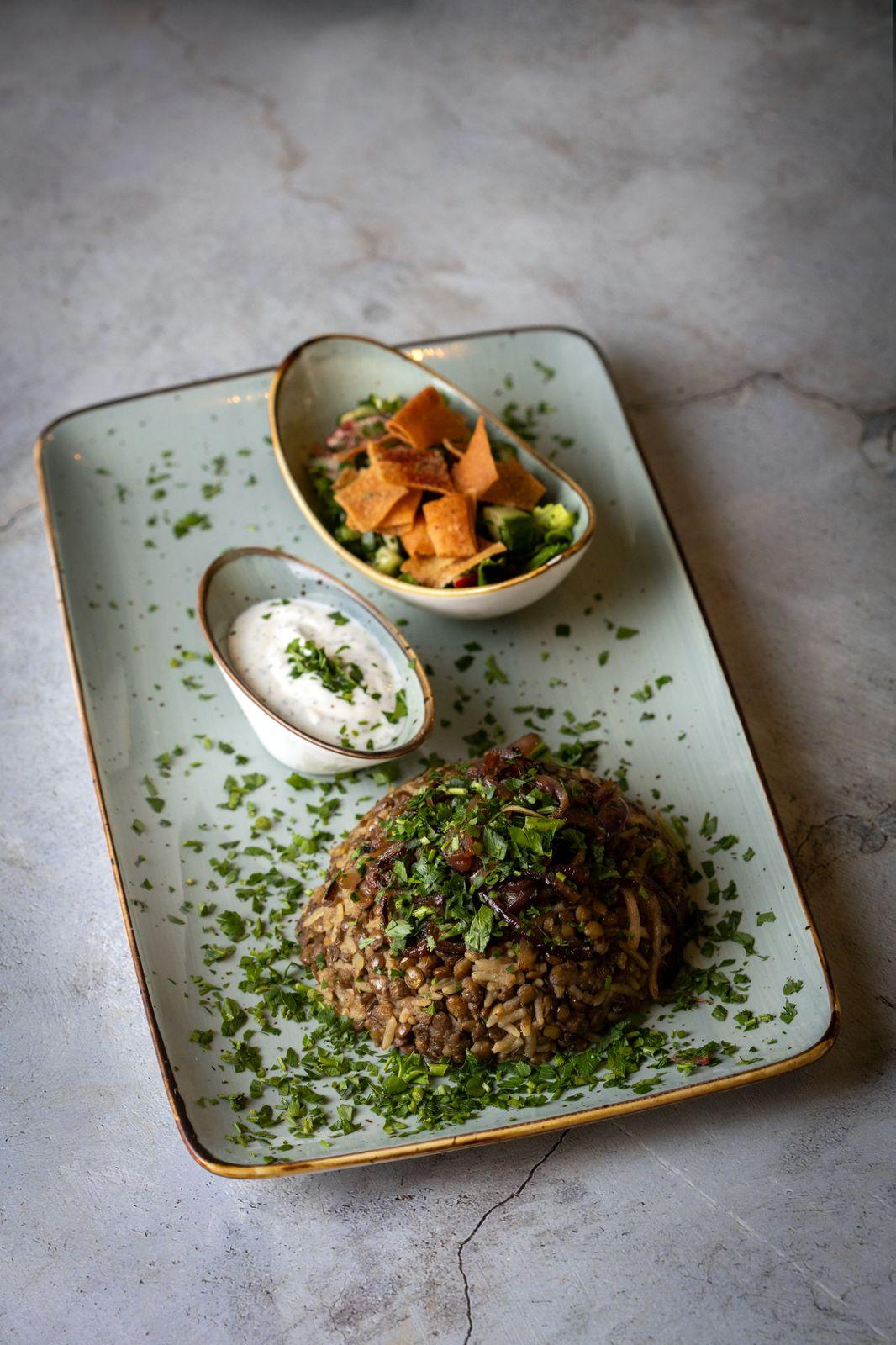 Aklé Lebanese Restaurant Berlin | Authentic Middle Eastern Cuisine & Mezze